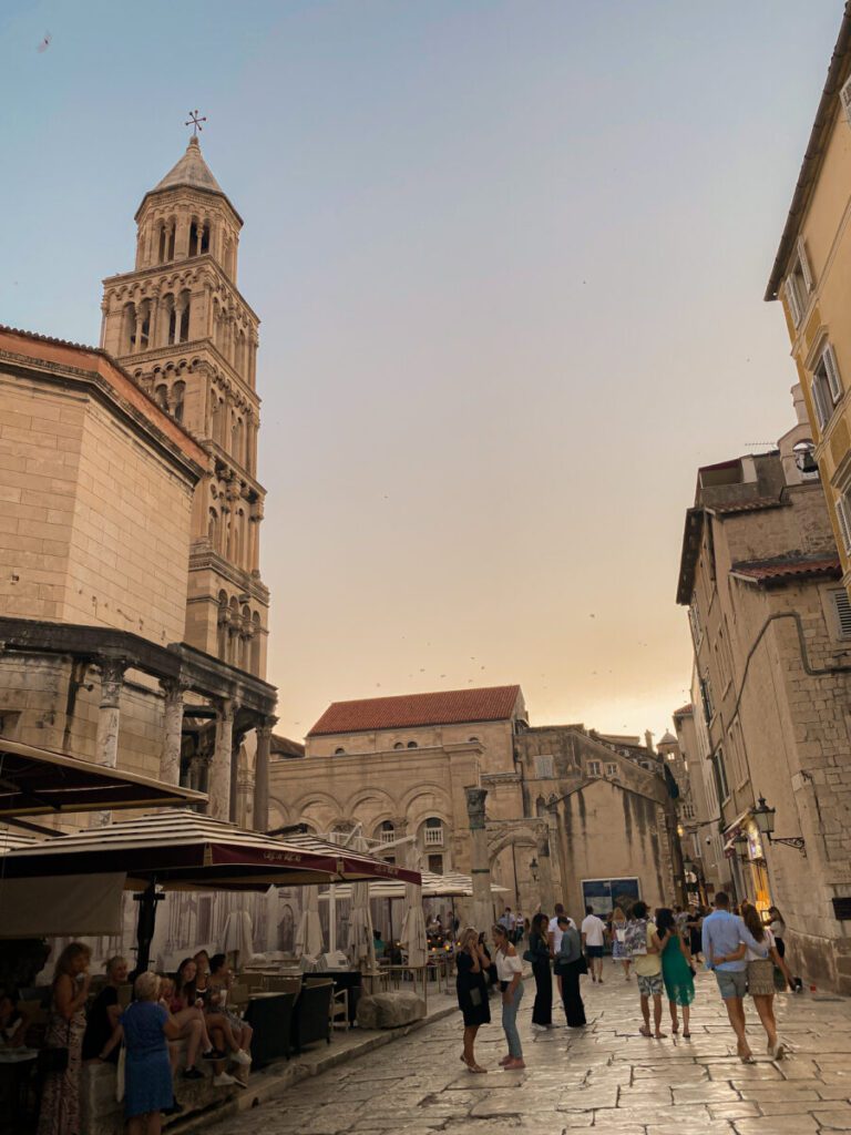 Road trip in Croatia: driving down the coast - The Marvelous Travelers